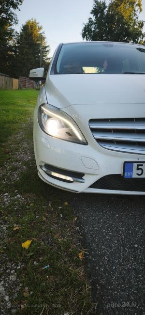 Balts Mercedes-Benz B-Class 2014 Tallina, ar dzinēja tilpumu 1.50 L un nobraukumu 312 tūkst. km par 6100 €, foto 4 vietnē AUTOMOTO.COM.LV