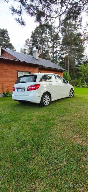 Balts Mercedes-Benz B-Class 2014 Tallina, ar dzinēja tilpumu 1.50 L un nobraukumu 312 tūkst. km par 6100 €, foto 6 vietnē AUTOMOTO.COM.LV