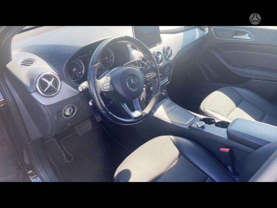 Black Mercedes-Benz B Electric Drive 2013 in Siauliai, with an engine capacity of 0.00 L and mileage of 65 thousand km for 3800 €, photo 6 on AUTOMOTO.COM.LV