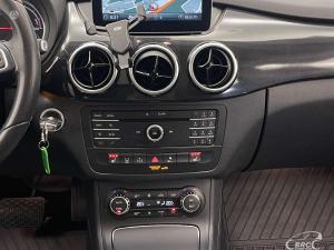Zils Mercedes-Benz B Electric Drive 2017 Viļņa, ar dzinēja tilpumu 0.00 L un nobraukumu 66 tūkst. km par 8500 €, foto 17 vietnē AUTOMOTO.COM.LV