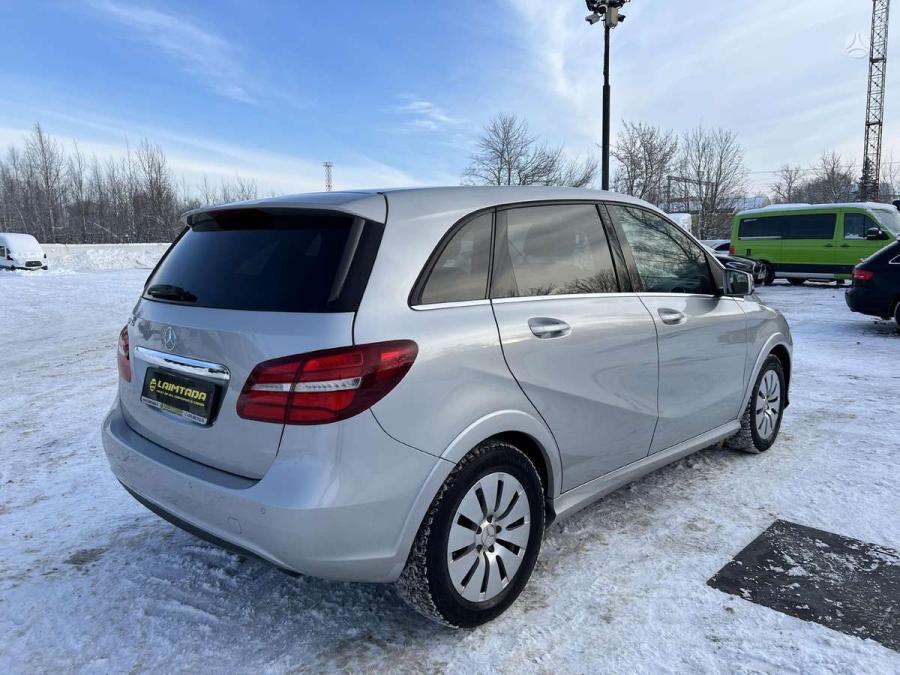 Grey Mercedes-Benz B Electric Drive 2017 in Telschi, with an engine capacity of 0.00 L and mileage of 105 thousand km for 6100 €, photo 5 on AUTOMOTO.COM.LV