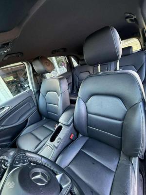 White Mercedes-Benz B Electric Drive 2015 in Ignalina, with an engine capacity of 0.00 L and mileage of 159 thousand km for 5800 €, photo 9 on AUTOMOTO.COM.LV