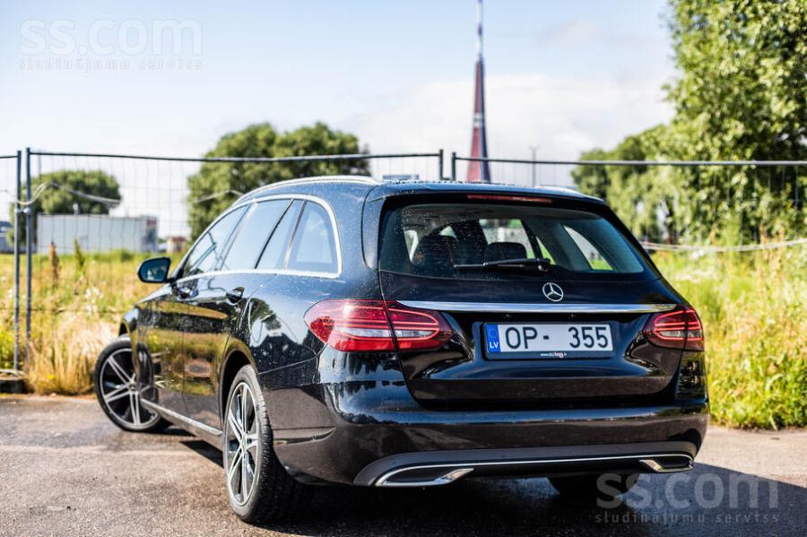 Melns Mercedes-Benz c-160 2018 Rīga, ar dzinēja tilpumu 1.60 L un nobraukumu 231 tūkst. km par 16990 €, foto 7 vietnē AUTOMOTO.COM.LV