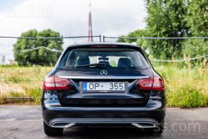 Melns Mercedes-Benz c-160 2018 Rīga, ar dzinēja tilpumu 1.60 L un nobraukumu 231 tūkst. km par 16990 €, foto 9 vietnē AUTOMOTO.COM.LV