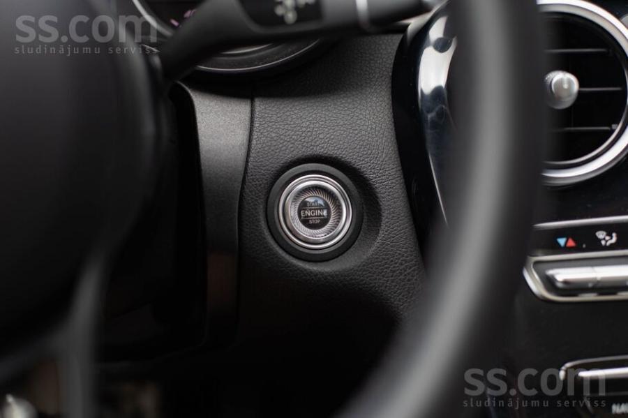 Melns Mercedes-Benz c-160 2018 Rīga, ar dzinēja tilpumu 1.60 L un nobraukumu 231 tūkst. km par 16990 €, foto 21 vietnē AUTOMOTO.COM.LV