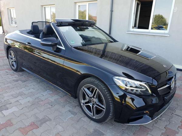 Melns Mercedes-Benz C 180 2019 Klaipėda, ar dzinēja tilpumu 1.60 L un nobraukumu 120 tūkst. km par 20150 €, foto 1 vietnē AUTOMOTO.COM.LV