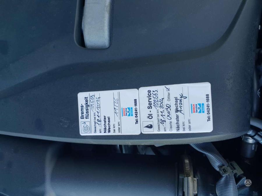 Black Mercedes-Benz C 180 2019 in Klaipeda, with an engine capacity of 1.60 L and mileage of 120 thousand km for 20150 €, photo 18 on AUTOMOTO.COM.LV
