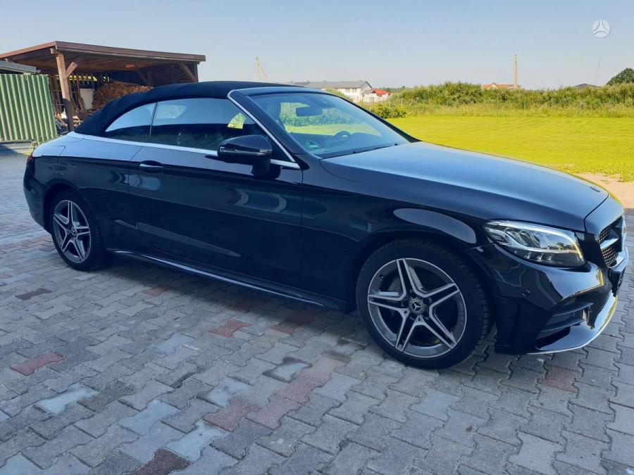 Black Mercedes-Benz C 180 2019 in Klaipeda, with an engine capacity of 1.60 L and mileage of 120 thousand km for 20150 €, photo 25 on AUTOMOTO.COM.LV