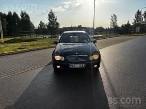 Melns Mercedes-Benz C 180 2004 Rīga, ar dzinēja tilpumu 1.80 L un nobraukumu 262 tūkst. km par 1850 €, foto 8 vietnē AUTOMOTO.COM.LV