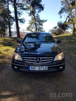 Melns Mercedes-Benz C 180 2008 Rīga, ar dzinēja tilpumu 1.80 L un nobraukumu 253 tūkst. km par 4900 €, foto 4 vietnē AUTOMOTO.COM.LV