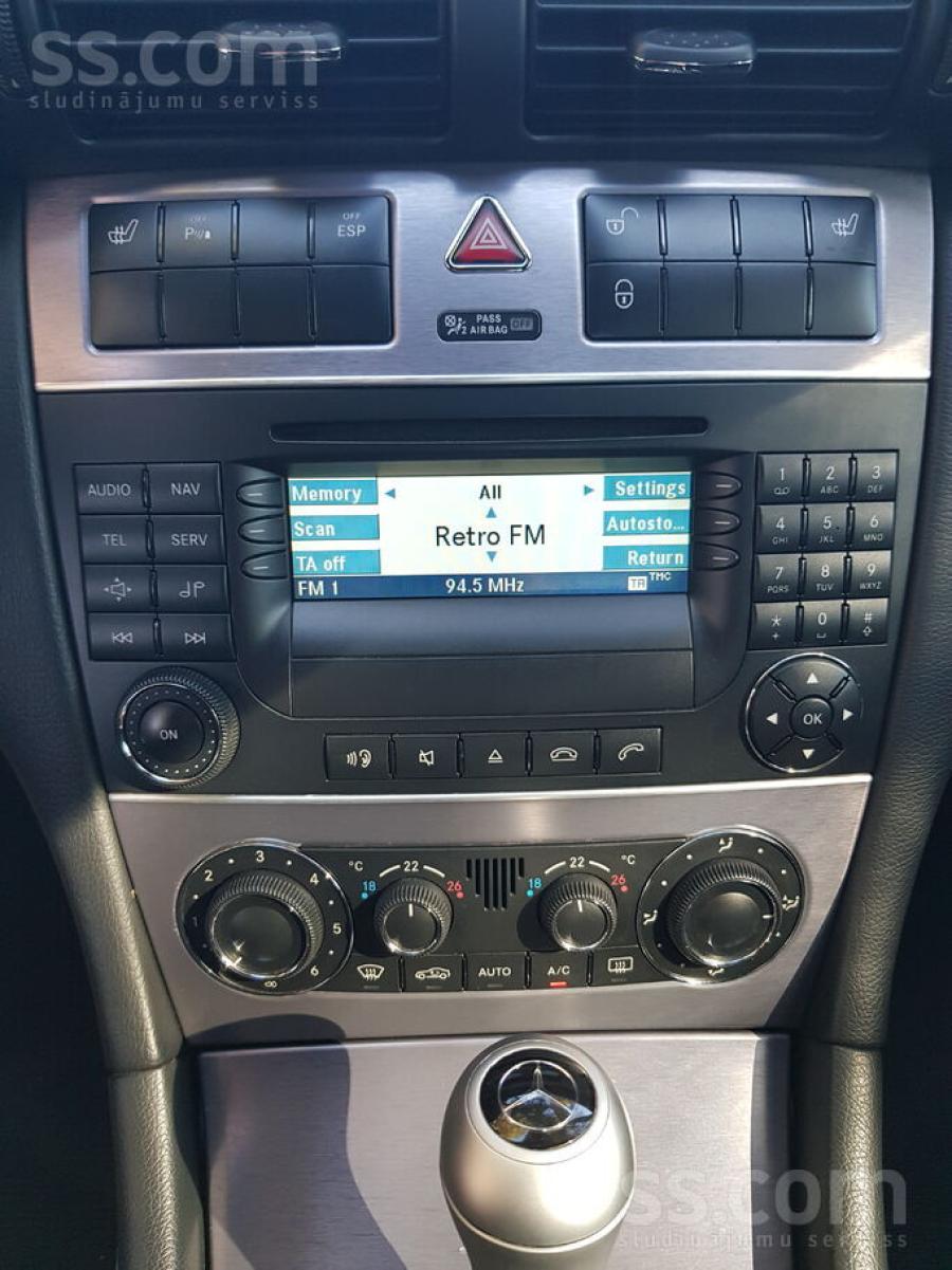 Melns Mercedes-Benz C 180 2008 Rīga, ar dzinēja tilpumu 1.80 L un nobraukumu 253 tūkst. km par 4900 €, foto 12 vietnē AUTOMOTO.COM.LV