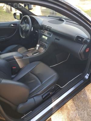 Melns Mercedes-Benz C 180 2008 Rīga, ar dzinēja tilpumu 1.80 L un nobraukumu 253 tūkst. km par 4900 €, foto 13 vietnē AUTOMOTO.COM.LV