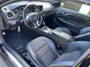 Black Mercedes-Benz C 180 2011 in Kaunas, with an engine capacity of 1.80 L and mileage of 219 thousand km for 7350 €, photo 10 on AUTOMOTO.COM.LV