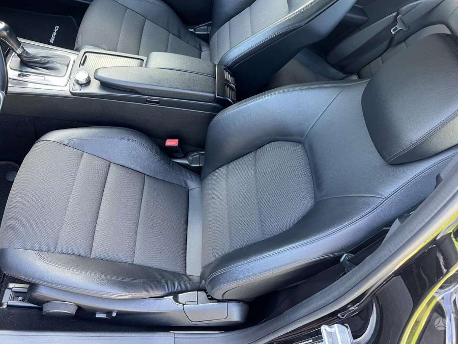 Black Mercedes-Benz C 180 2011 in Kaunas, with an engine capacity of 1.80 L and mileage of 219 thousand km for 7350 €, photo 11 on AUTOMOTO.COM.LV