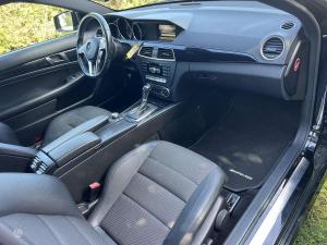 Black Mercedes-Benz C 180 2011 in Kaunas, with an engine capacity of 1.80 L and mileage of 219 thousand km for 7350 €, photo 12 on AUTOMOTO.COM.LV