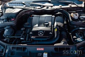 Black Mercedes-Benz C 180 2012 in Riga, with an engine capacity of 1.80 L and mileage of 151 thousand km for 9400 €, photo 15 on AUTOMOTO.COM.LV