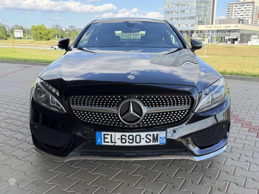 Melns Mercedes-Benz C 180 2016 Viļņa, ar dzinēja tilpumu 1.60 L un nobraukumu 332 tūkst. km par 12990 €, foto 3 vietnē AUTOMOTO.COM.LV