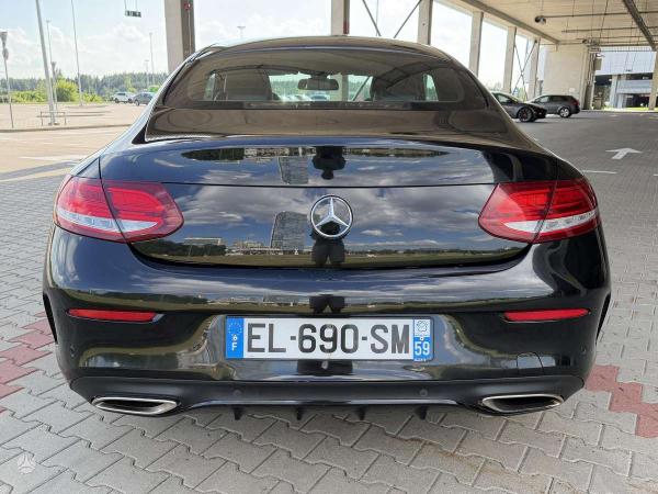 Melns Mercedes-Benz C 180 2016 Viļņa, ar dzinēja tilpumu 1.60 L un nobraukumu 332 tūkst. km par 12990 €, foto 6 vietnē AUTOMOTO.COM.LV