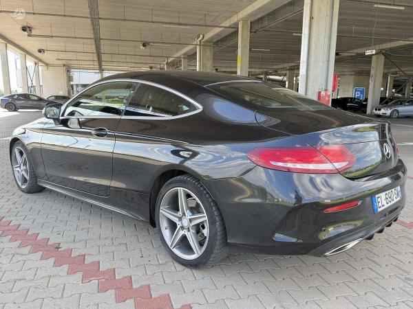 Melns Mercedes-Benz C 180 2016 Viļņa, ar dzinēja tilpumu 1.60 L un nobraukumu 332 tūkst. km par 12990 €, foto 7 vietnē AUTOMOTO.COM.LV