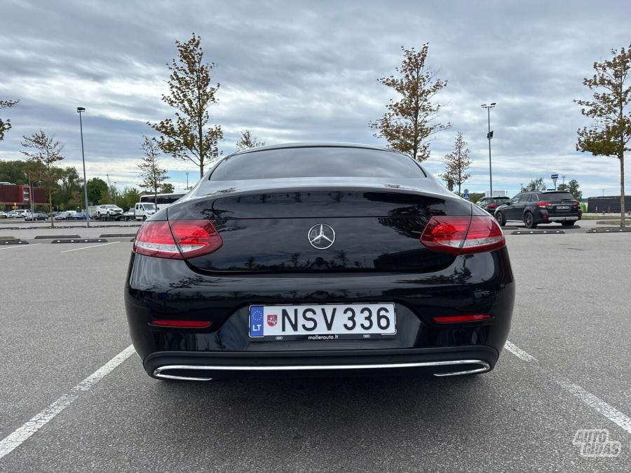 Melns Mercedes-Benz C 180 2017 Klaipėda, ar dzinēja tilpumu 1.60 L un nobraukumu 90 tūkst. km par 16500 €, foto 6 vietnē AUTOMOTO.COM.LV