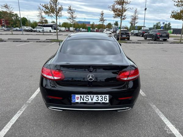 Melns Mercedes-Benz C 180 2017 Klaipėda, ar dzinēja tilpumu 1.60 L un nobraukumu 90 tūkst. km par 16500 €, foto 6 vietnē AUTOMOTO.COM.LV