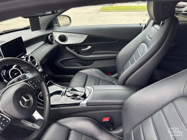 Melns Mercedes-Benz C 180 2017 Klaipėda, ar dzinēja tilpumu 1.60 L un nobraukumu 90 tūkst. km par 16500 €, foto 10 vietnē AUTOMOTO.COM.LV