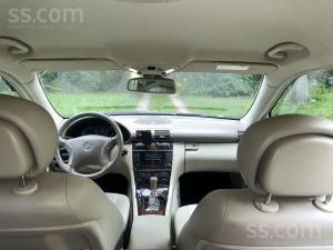 Melns Mercedes-Benz C 180 2007 Rīga, ar dzinēja tilpumu 1.80 L un nobraukumu 235 tūkst. km par 2800 €, foto 3 vietnē AUTOMOTO.COM.LV