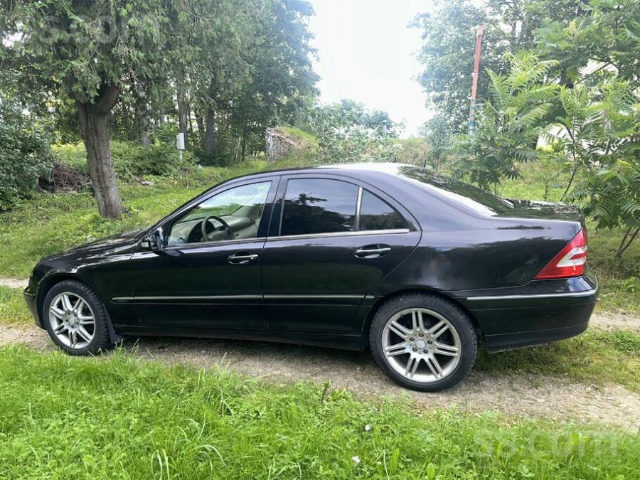 Melns Mercedes-Benz C 180 2007 Rīga, ar dzinēja tilpumu 1.80 L un nobraukumu 235 tūkst. km par 2800 €, foto 5 vietnē AUTOMOTO.COM.LV