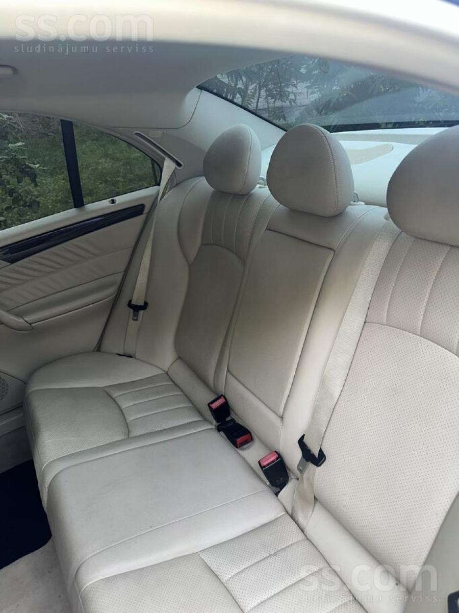 Melns Mercedes-Benz C 180 2007 Rīga, ar dzinēja tilpumu 1.80 L un nobraukumu 235 tūkst. km par 2800 €, foto 11 vietnē AUTOMOTO.COM.LV