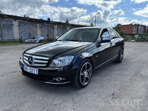 Melns Mercedes-Benz C 180 2008 Bauska, ar dzinēja tilpumu 1.80 L un nobraukumu 350 tūkst. km par 1500 €, foto 3 vietnē AUTOMOTO.COM.LV