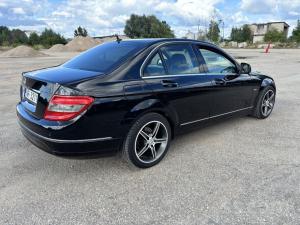 Melns Mercedes-Benz C 180 2008 Bauska, ar dzinēja tilpumu 1.80 L un nobraukumu 350 tūkst. km par 1500 €, foto 5 vietnē AUTOMOTO.COM.LV