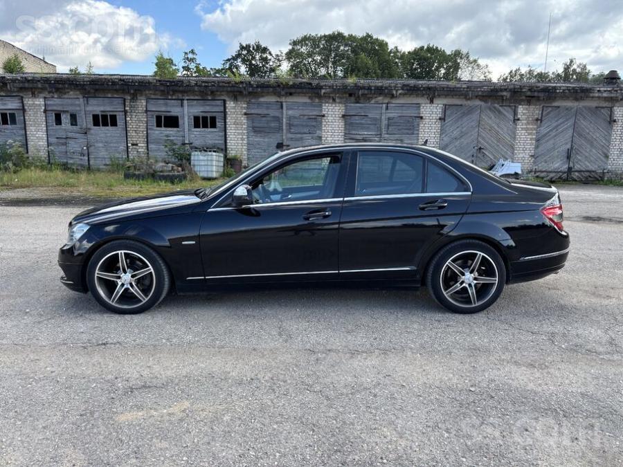 Melns Mercedes-Benz C 180 2008 Bauska, ar dzinēja tilpumu 1.80 L un nobraukumu 350 tūkst. km par 1500 €, foto 8 vietnē AUTOMOTO.COM.LV
