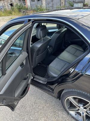Melns Mercedes-Benz C 180 2008 Bauska, ar dzinēja tilpumu 1.80 L un nobraukumu 350 tūkst. km par 1500 €, foto 9 vietnē AUTOMOTO.COM.LV