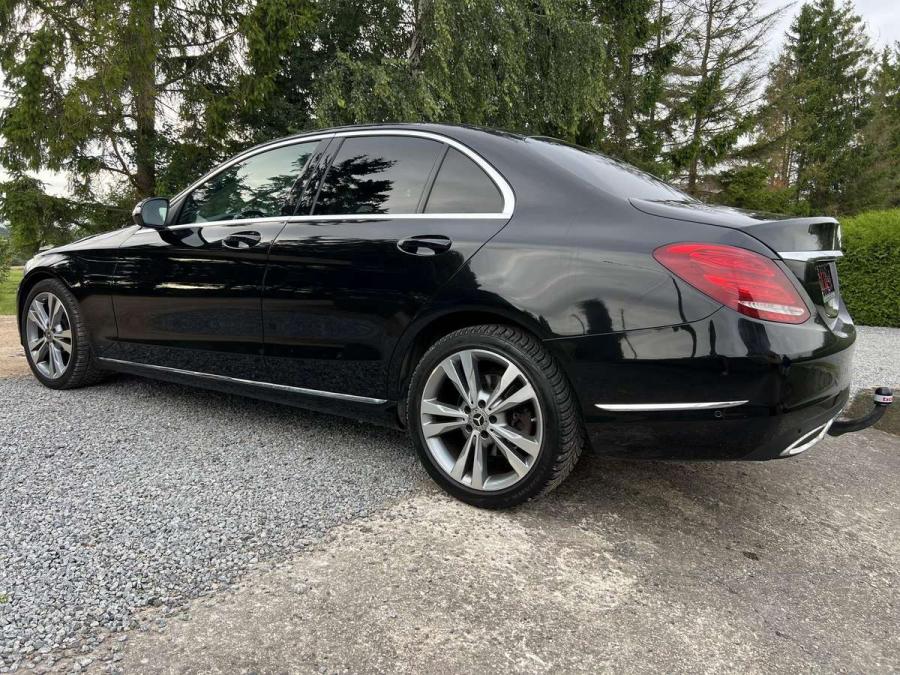 Melns Mercedes-Benz C 180 2014 Kauņa, ar dzinēja tilpumu 1.60 L un nobraukumu 142 tūkst. km par 9150 €, foto 13 vietnē AUTOMOTO.COM.LV