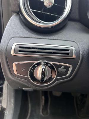Melns Mercedes-Benz C 180 2014 Kauņa, ar dzinēja tilpumu 1.60 L un nobraukumu 142 tūkst. km par 9150 €, foto 33 vietnē AUTOMOTO.COM.LV