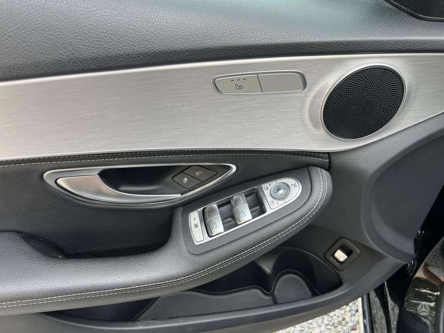Melns Mercedes-Benz C 180 2014 Kauņa, ar dzinēja tilpumu 1.60 L un nobraukumu 142 tūkst. km par 9150 €, foto 34 vietnē AUTOMOTO.COM.LV