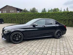 Black Mercedes-Benz C 180 2014 in Kaisiadorys, with an engine capacity of 1.60 L and mileage of 192 thousand km for 12999 €, photo 9 on AUTOMOTO.COM.LV