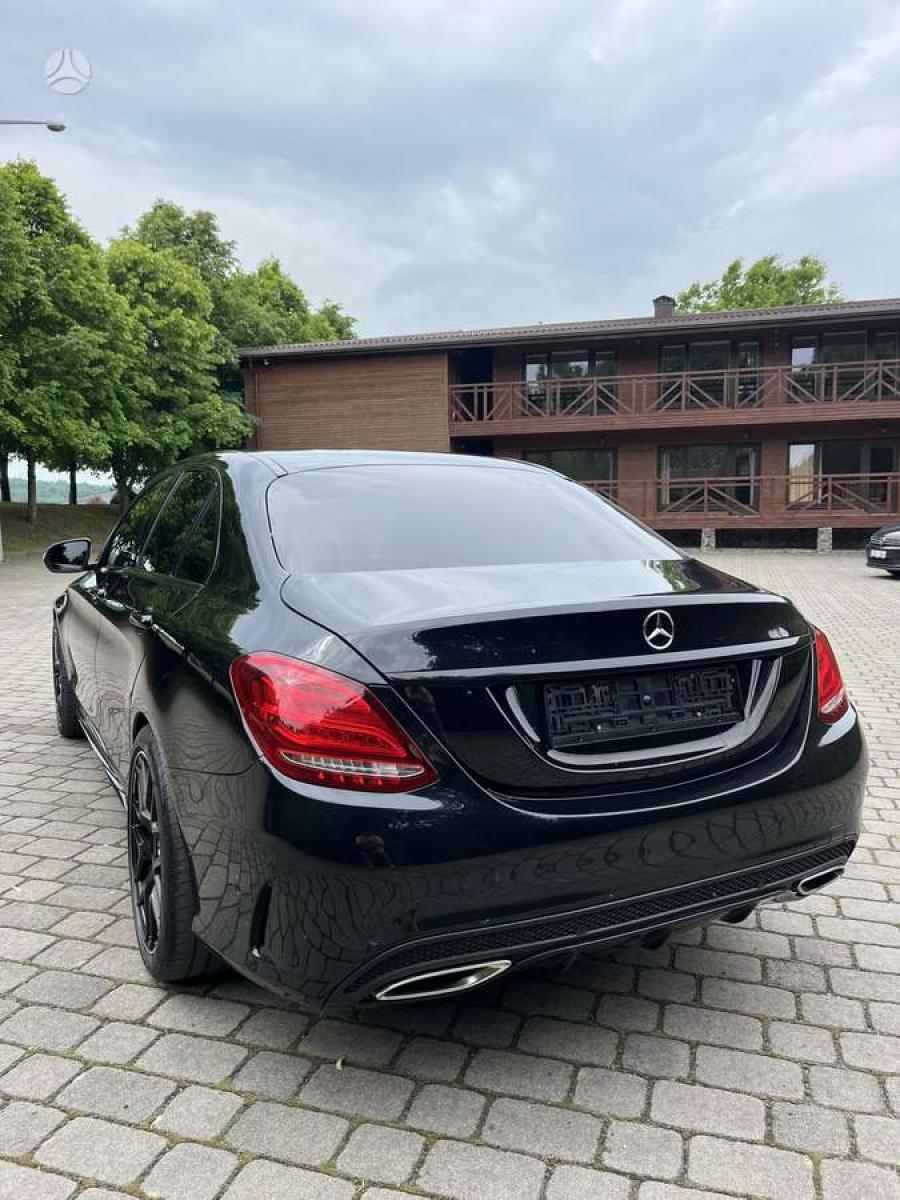 Black Mercedes-Benz C 180 2014 in Kaisiadorys, with an engine capacity of 1.60 L and mileage of 192 thousand km for 12999 €, photo 12 on AUTOMOTO.COM.LV