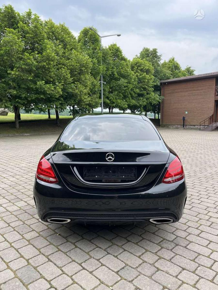 Black Mercedes-Benz C 180 2014 in Kaisiadorys, with an engine capacity of 1.60 L and mileage of 192 thousand km for 12999 €, photo 13 on AUTOMOTO.COM.LV