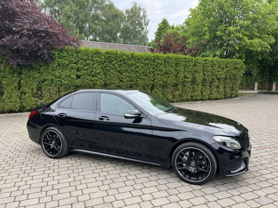Black Mercedes-Benz C 180 2014 in Kaisiadorys, with an engine capacity of 1.60 L and mileage of 192 thousand km for 12999 €, photo 16 on AUTOMOTO.COM.LV