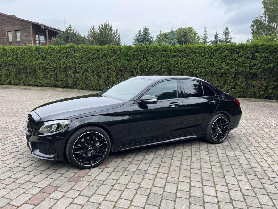 Black Mercedes-Benz C 180 2014 in Kaisiadorys, with an engine capacity of 1.60 L and mileage of 192 thousand km for 12999 €, photo 22 on AUTOMOTO.COM.LV