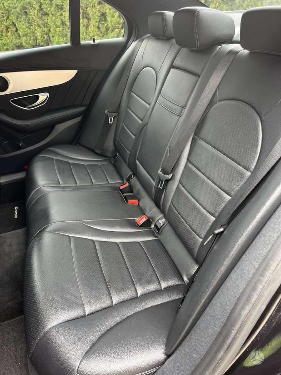 Black Mercedes-Benz C 180 2014 in Kaisiadorys, with an engine capacity of 1.60 L and mileage of 192 thousand km for 12999 €, photo 26 on AUTOMOTO.COM.LV