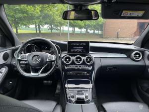 Black Mercedes-Benz C 180 2014 in Kaisiadorys, with an engine capacity of 1.60 L and mileage of 192 thousand km for 12999 €, photo 28 on AUTOMOTO.COM.LV