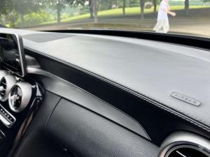 Black Mercedes-Benz C 180 2014 in Kaisiadorys, with an engine capacity of 1.60 L and mileage of 192 thousand km for 12999 €, photo 31 on AUTOMOTO.COM.LV