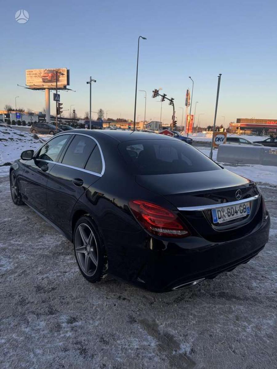 Black Mercedes-Benz C 180 2015 in Kaunas, with an engine capacity of 1.60 L and mileage of 252 thousand km for 12750 €, photo 7 on AUTOMOTO.COM.LV