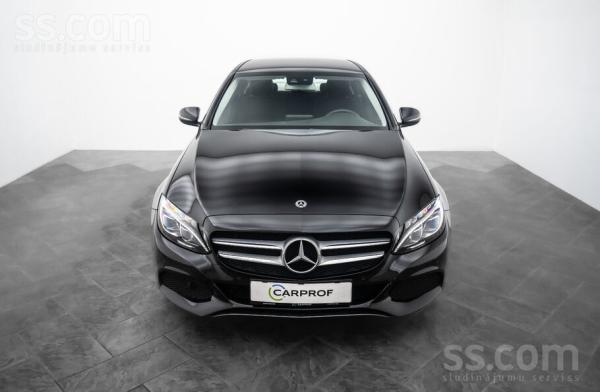Black Mercedes-Benz C 180 2017 in Tallinn, with an engine capacity of 1.60 L and mileage of 170 thousand km for 14899 €, photo 2 on AUTOMOTO.COM.LV