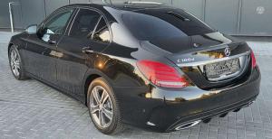 Melns Mercedes-Benz C 180 2017 Šauļi, ar dzinēja tilpumu 1.60 L un nobraukumu 197 tūkst. km par 13950 €, foto 5 vietnē AUTOMOTO.COM.LV