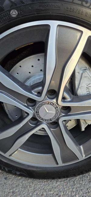 Melns Mercedes-Benz C 180 2017 Šauļi, ar dzinēja tilpumu 1.60 L un nobraukumu 197 tūkst. km par 13950 €, foto 12 vietnē AUTOMOTO.COM.LV