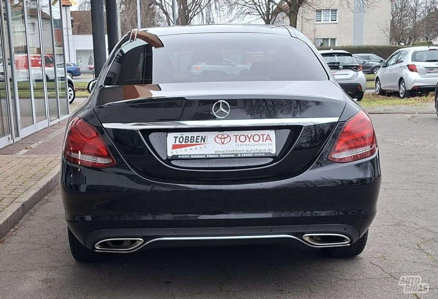 Black Mercedes-Benz C 180 2018 in Kaunas, with an engine capacity of 0.00 L and mileage of 19 thousand km for 24409 €, photo 6 on AUTOMOTO.COM.LV