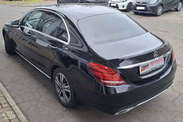 Melns Mercedes-Benz C 180 2018 Kauņa, ar dzinēja tilpumu 0.00 L un nobraukumu 19 tūkst. km par 24409 €, foto 7 vietnē AUTOMOTO.COM.LV